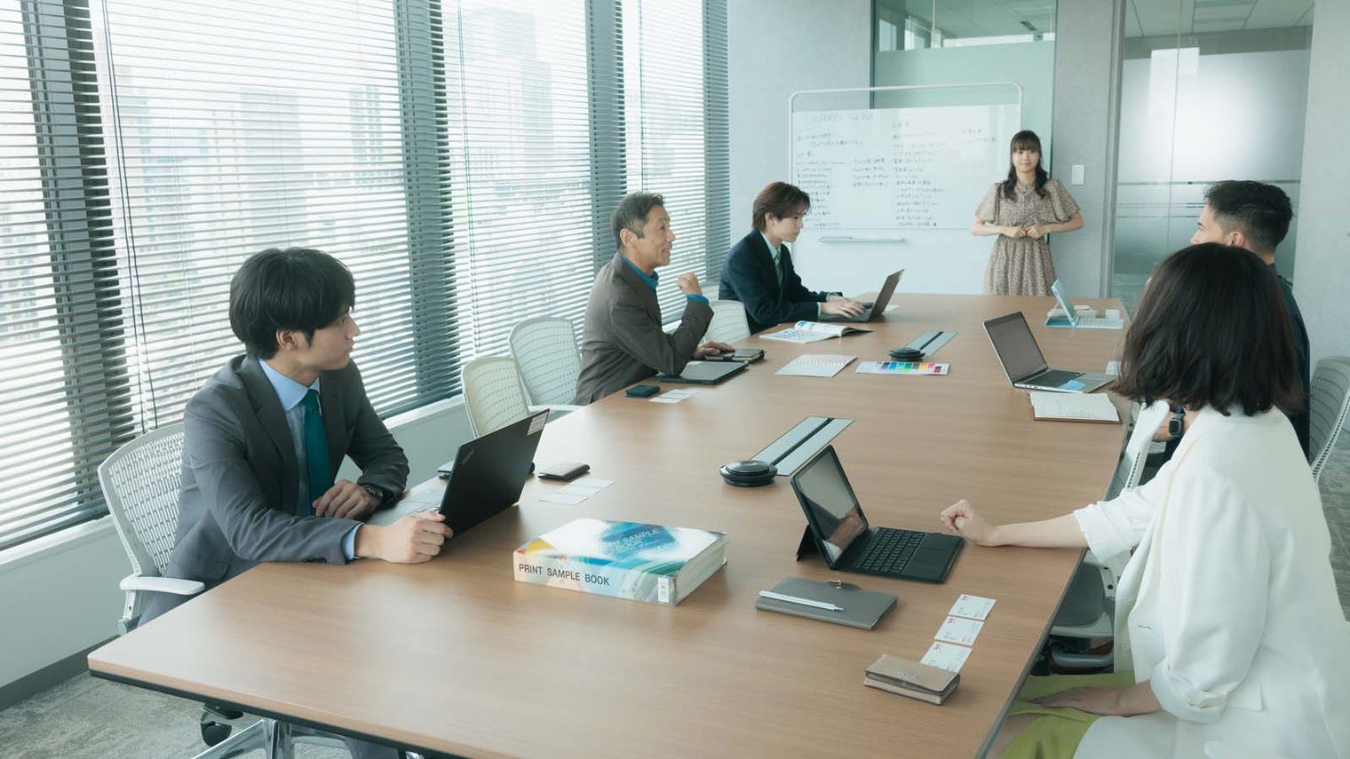 画像24 29 「こっち向いてよ向井くん」洸稀(波瑠)、向井くん(赤楚衛二)&環田(市原隼人)との“朝食の違い”に注目集まる「対比が天才