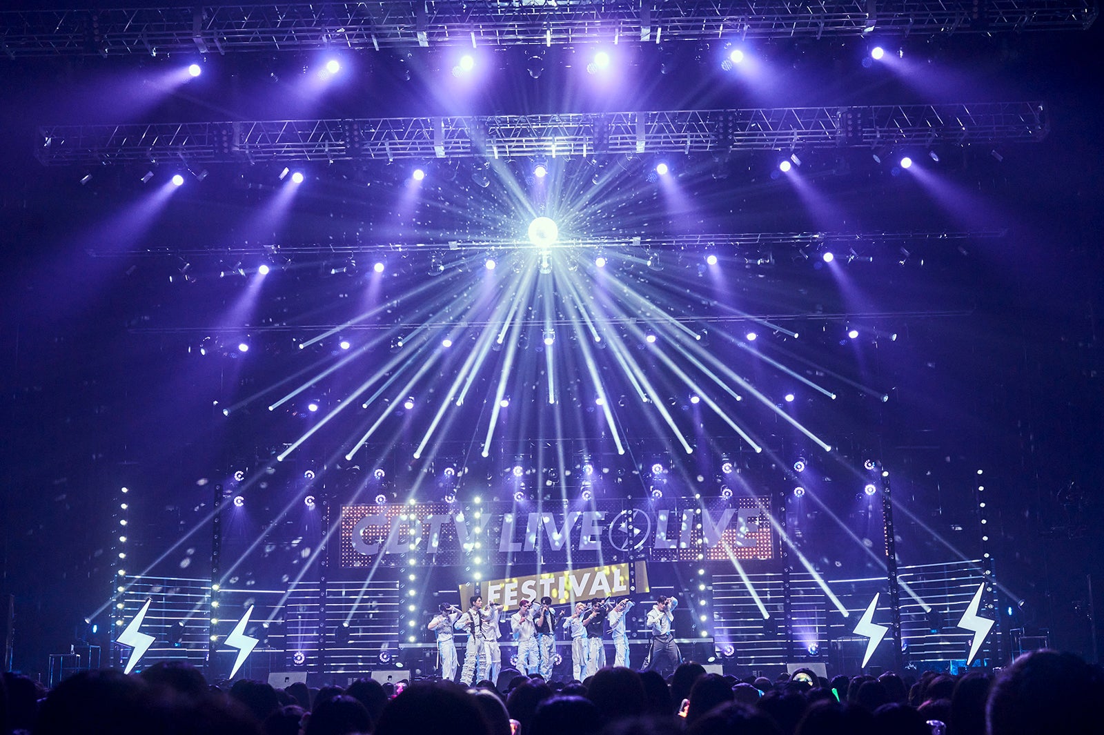 (画像4/9) JO1、新曲「Venus」初披露 大トリ＆神セトリにファン熱狂＜CDTVライブ！ライブ！フェスティバル2023＞ - モデルプレス