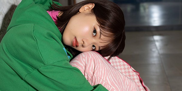 2022年上半期代表ソング「PAKU」でバズるasmi（アスミ）、“SNSで最も使われる歌声”に初めて迫った - モデルプレス