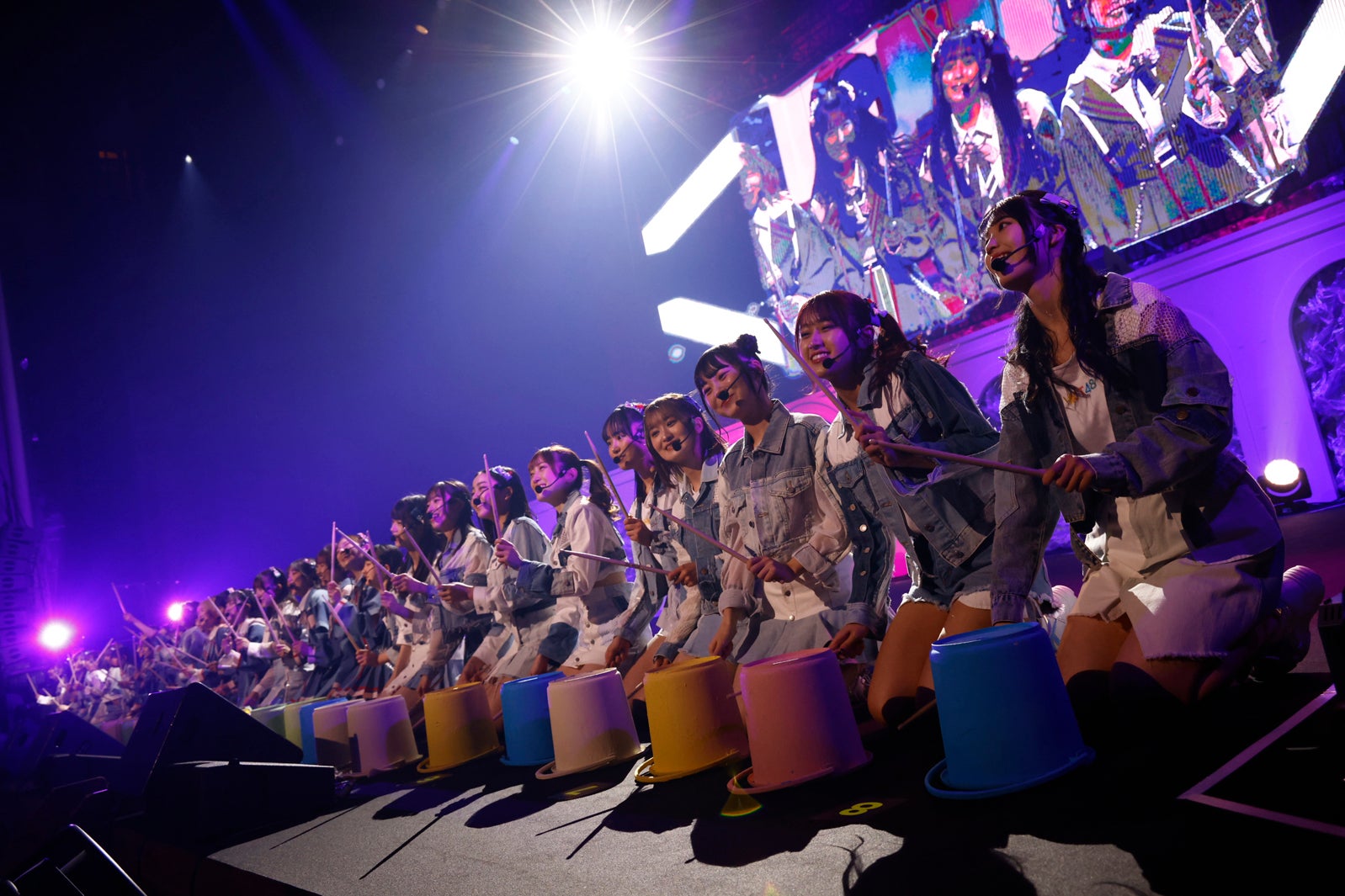 (画像25/25) 田中美久、指原莉乃のサプライズ登場に号泣 HKT48卒業コンサートにOG集結 - モデルプレス