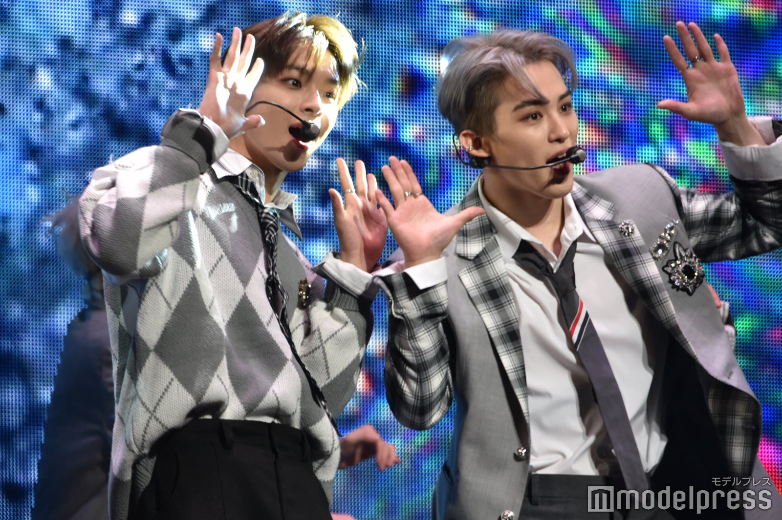 (画像64/135) 【写真特集】Stray Kidsが「アーティスト・オブ・ザ・イヤー」受賞 8LOOM・TO1・チョ・ユリら集結＜Mnet Japan Fan’s Choice ...