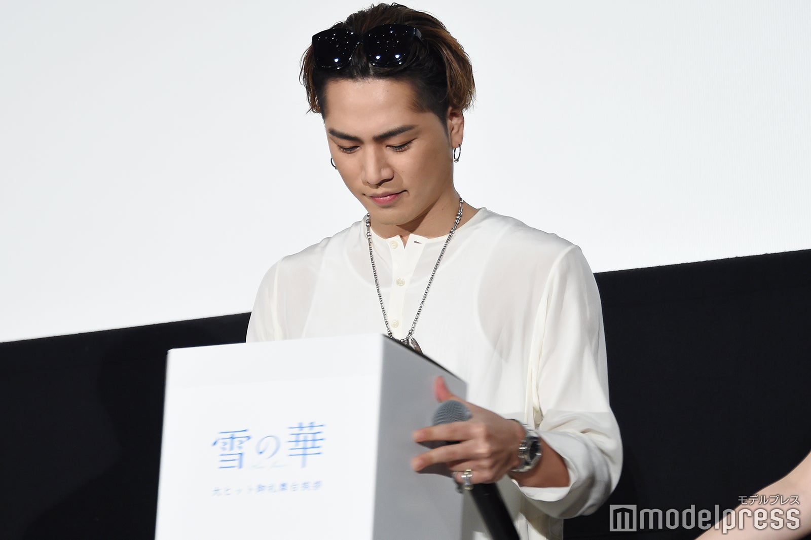 (画像39/44) 三代目JSB・OMI、早起き撮影で“激眠顔”披露も「イケメン」「美しさ増してる」と反響 - モデルプレス