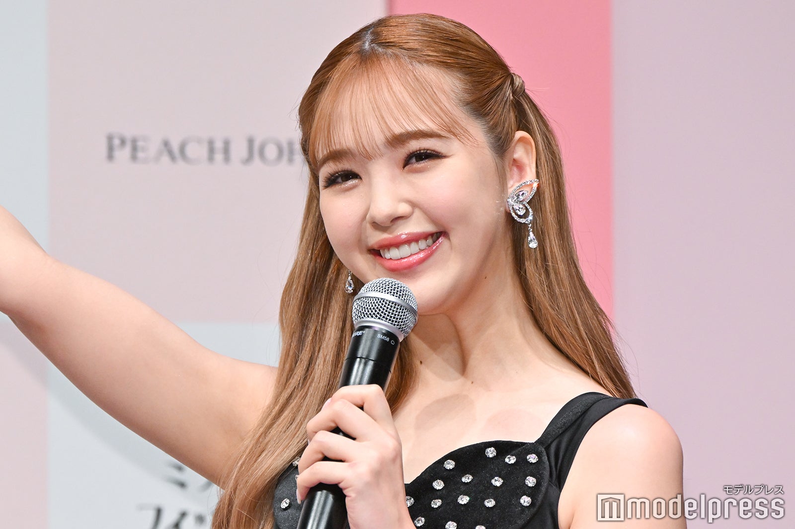 画像22 56 藤田ニコル、自身の結婚式で父親役務めた名俳優との秘話に「本当の親子みたい」「泣ける」と反響 モデルプレス