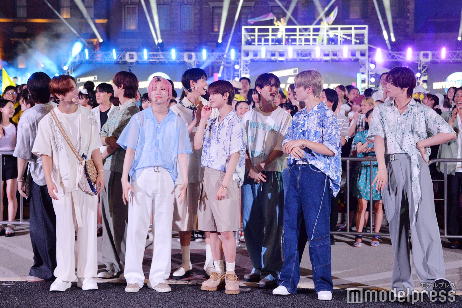(画像24/27) USJ、HYBE JAPANコラボイベントに&TEAMサプライズ降臨！メンバーでパーク満喫 - モデルプレス