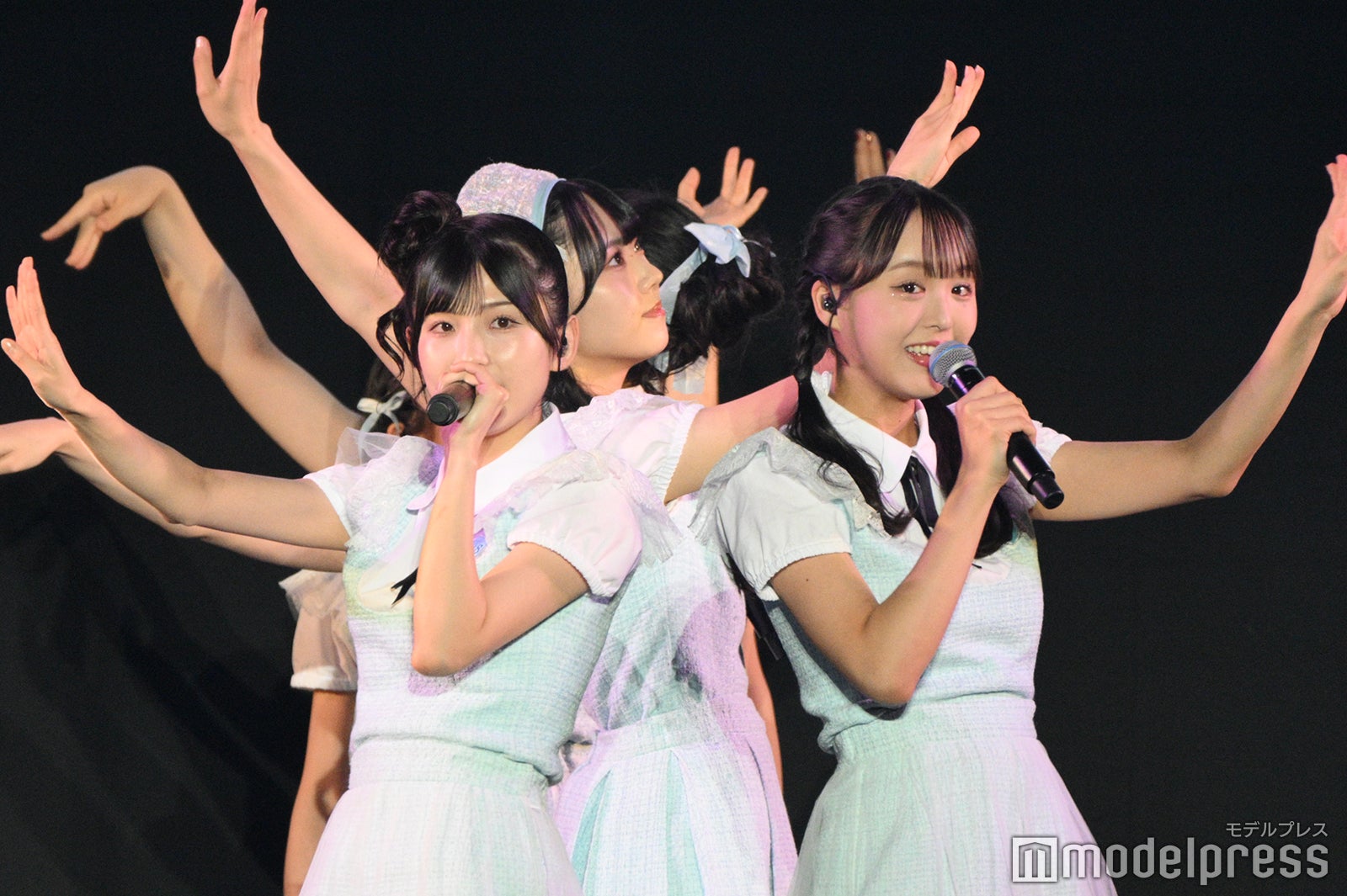 (画像1/9) STU48、ミニ丈衣装でスラリ美脚輝く TGCで爽やかに歌唱【TGC松山2024】 - モデルプレス