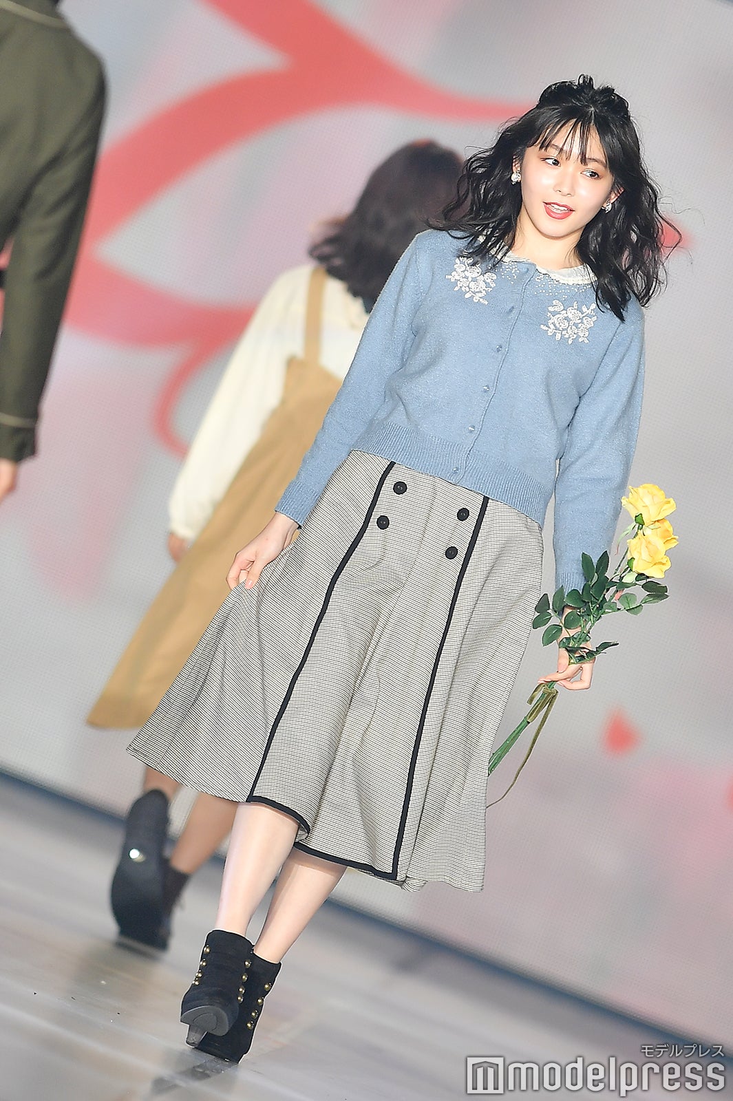 画像8 10 ティーンのカリスマ・久間田琳加が“王道”可愛い キス顔も披露<関コレ2018a/w> モデルプレス