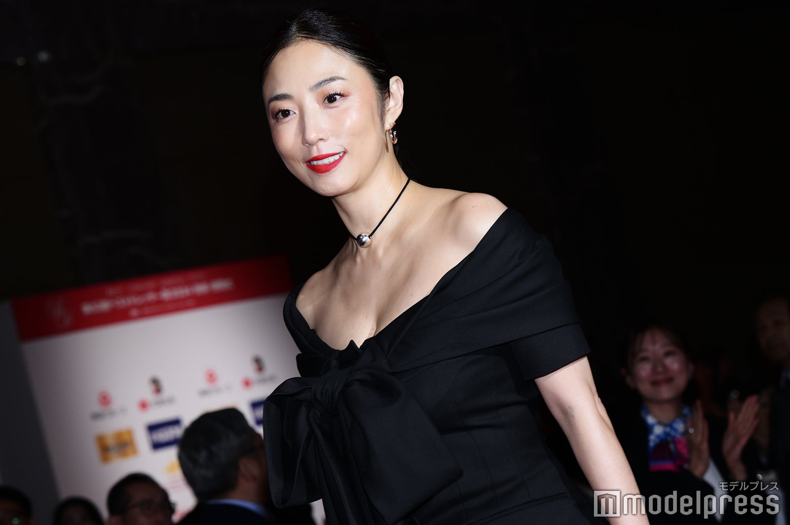 (画像53/53) MEGUMI、ボブヘアで雰囲気ガラリ 和装ショットに反響「別人級」「似合ってる」 - モデルプレス