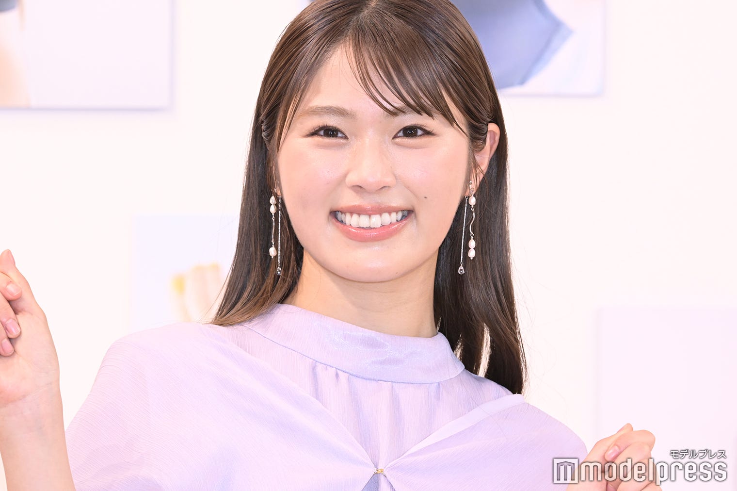 画像5 17 Nmb48渋谷凪咲、ミニ丈衣装で美脚披露 堂々ポージングに「かっこつけててすみません!!笑」 モデルプレス