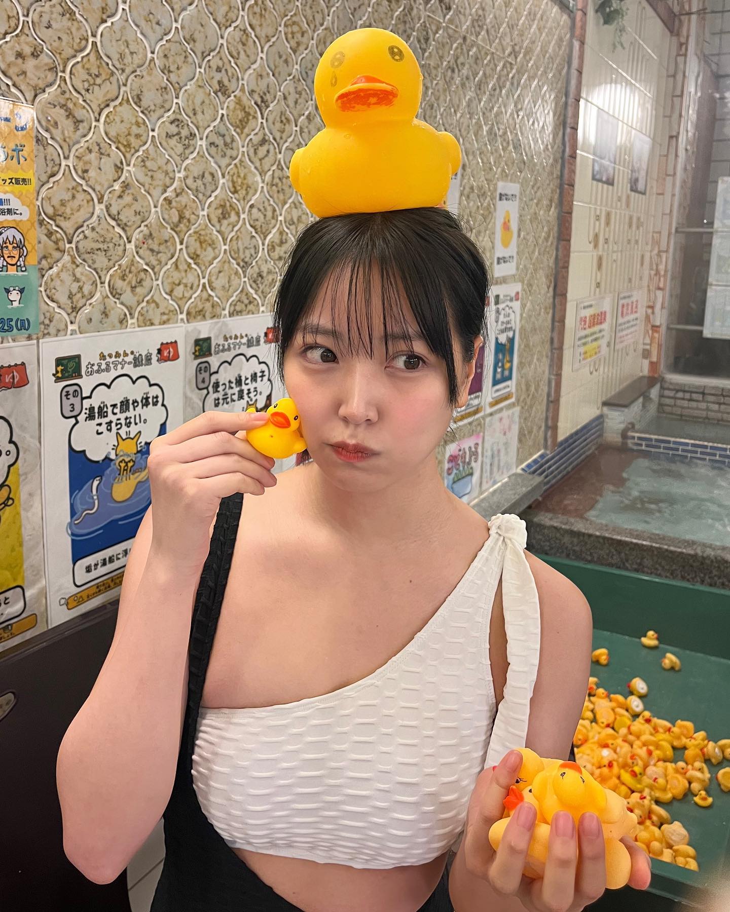 画像4 34 白間美瑠、サウナ姿で胸元大胆披露「スタイル抜群」「綺麗すぎる」と反響 モデルプレス