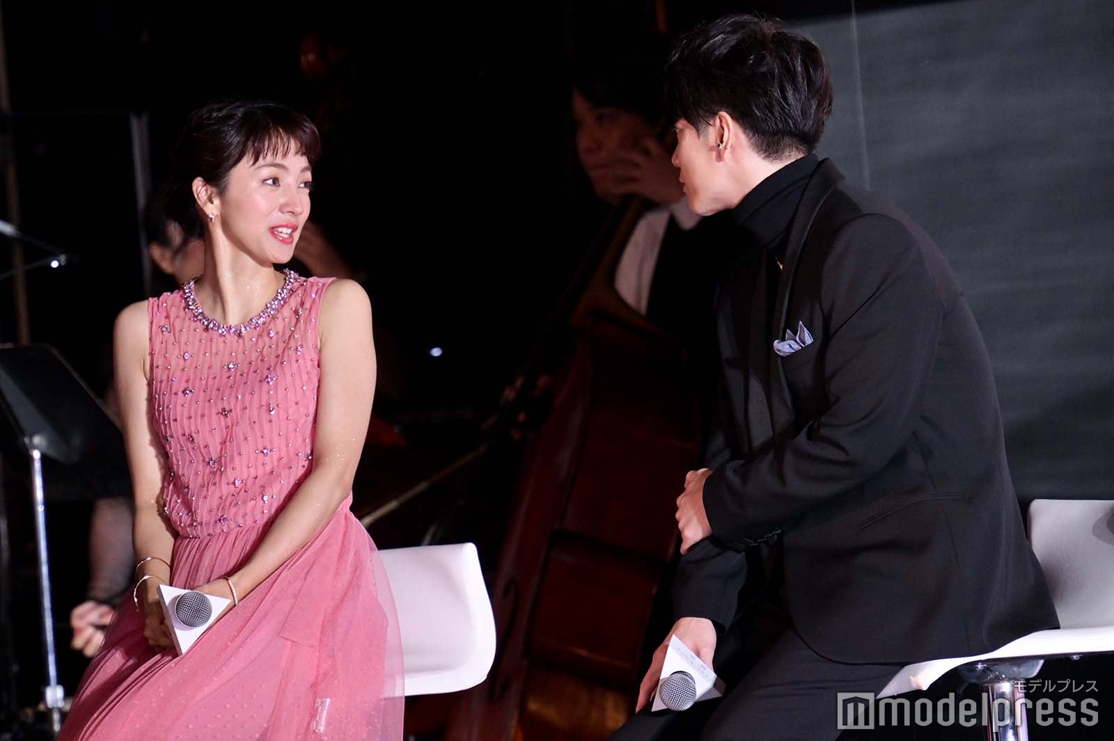 画像56 63 佐藤健、満島ひかりから絶賛「この人は純真無垢に女の人を愛するんだ」「心もかっこいいのかよ!」<first Love 初恋