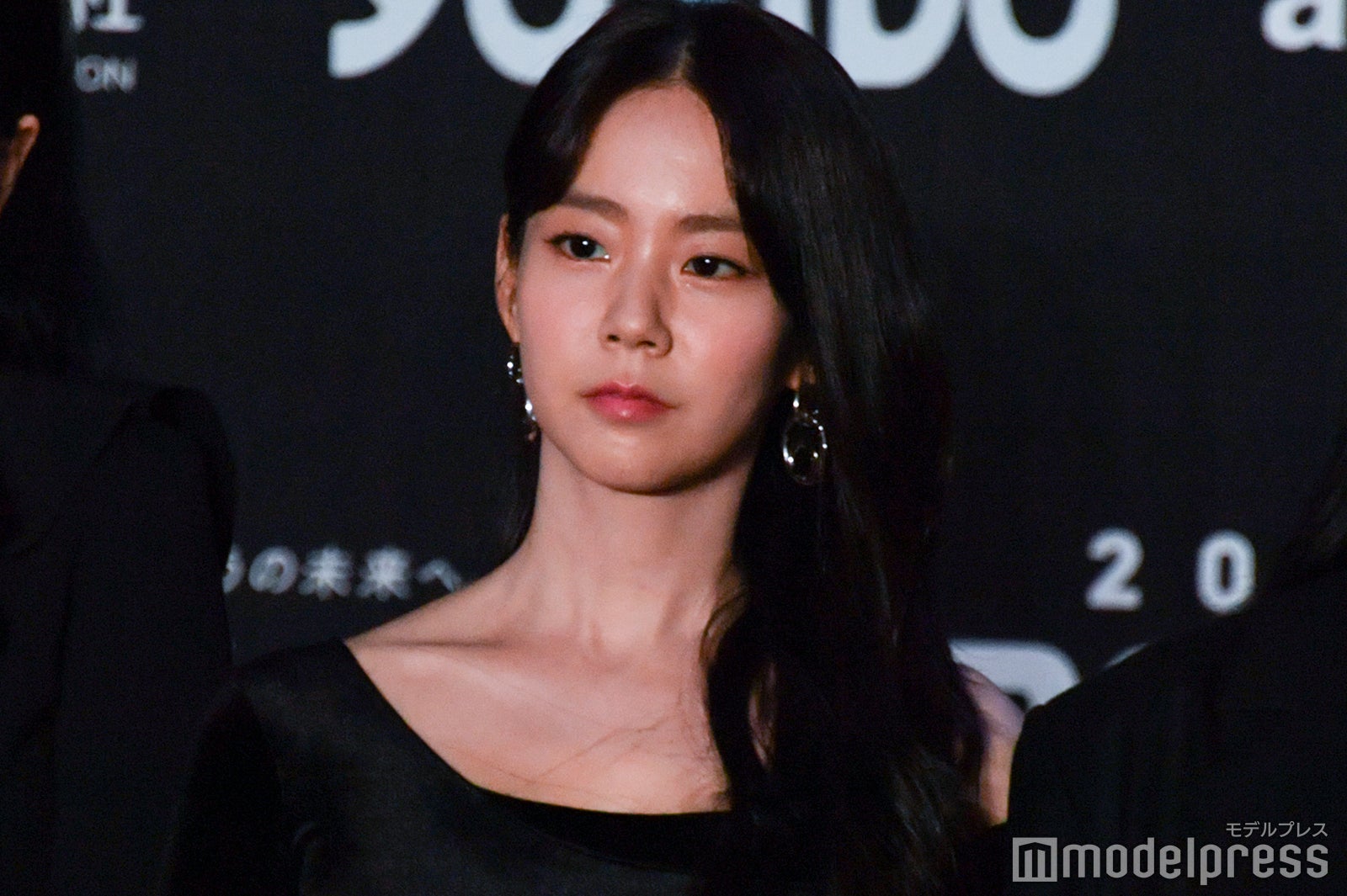 (画像14/18) KARA、“7年半ぶり新曲”MVで故ハラさん思わせる演出話題「涙止まらない」「6人でカムバだね」 - モデルプレス