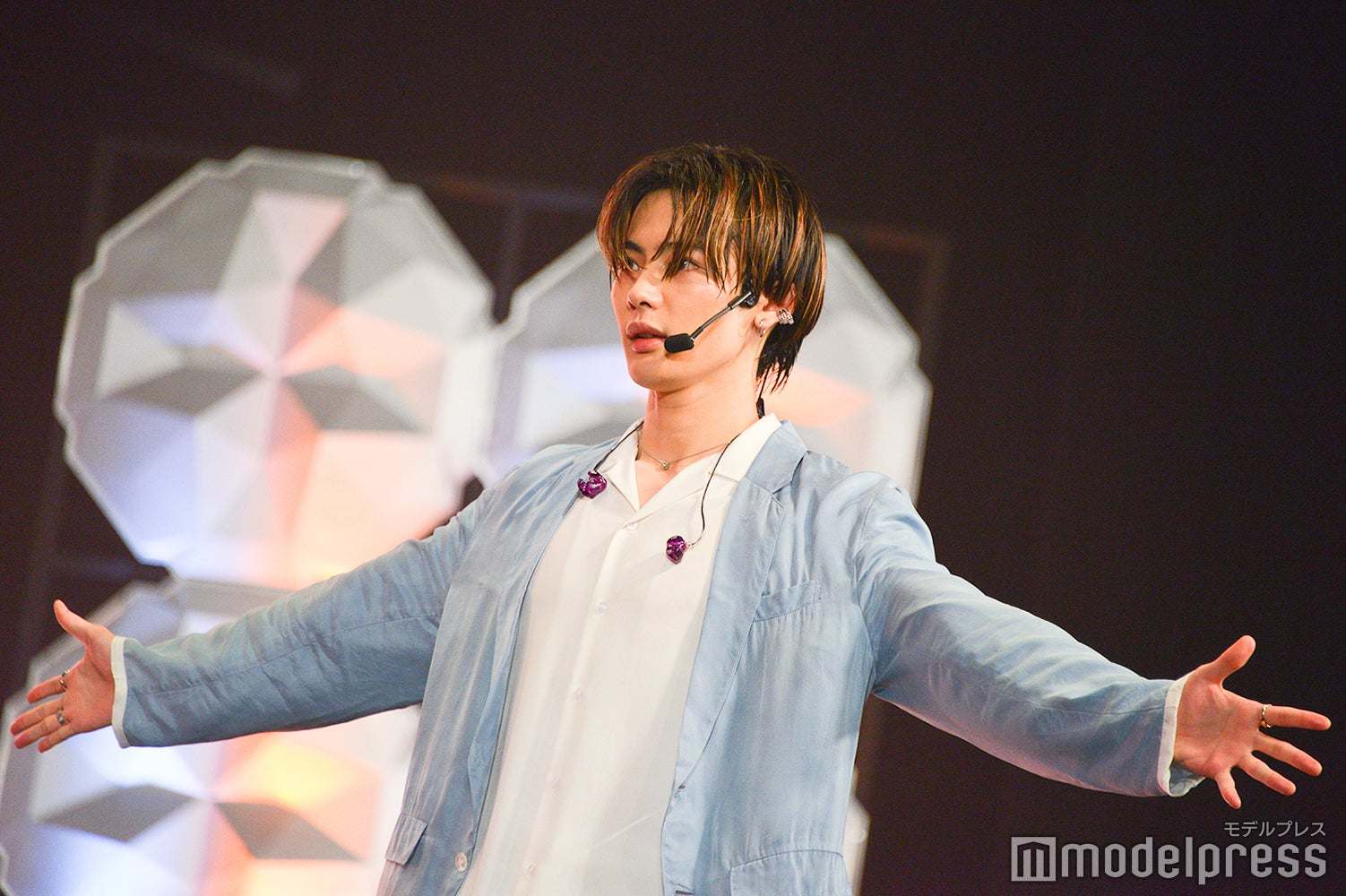 (画像5/7) 八村倫太郎、8LOOMメンバー・NOAの意外な素顔告白「でもそんなところが良かったり…」 - モデルプレス