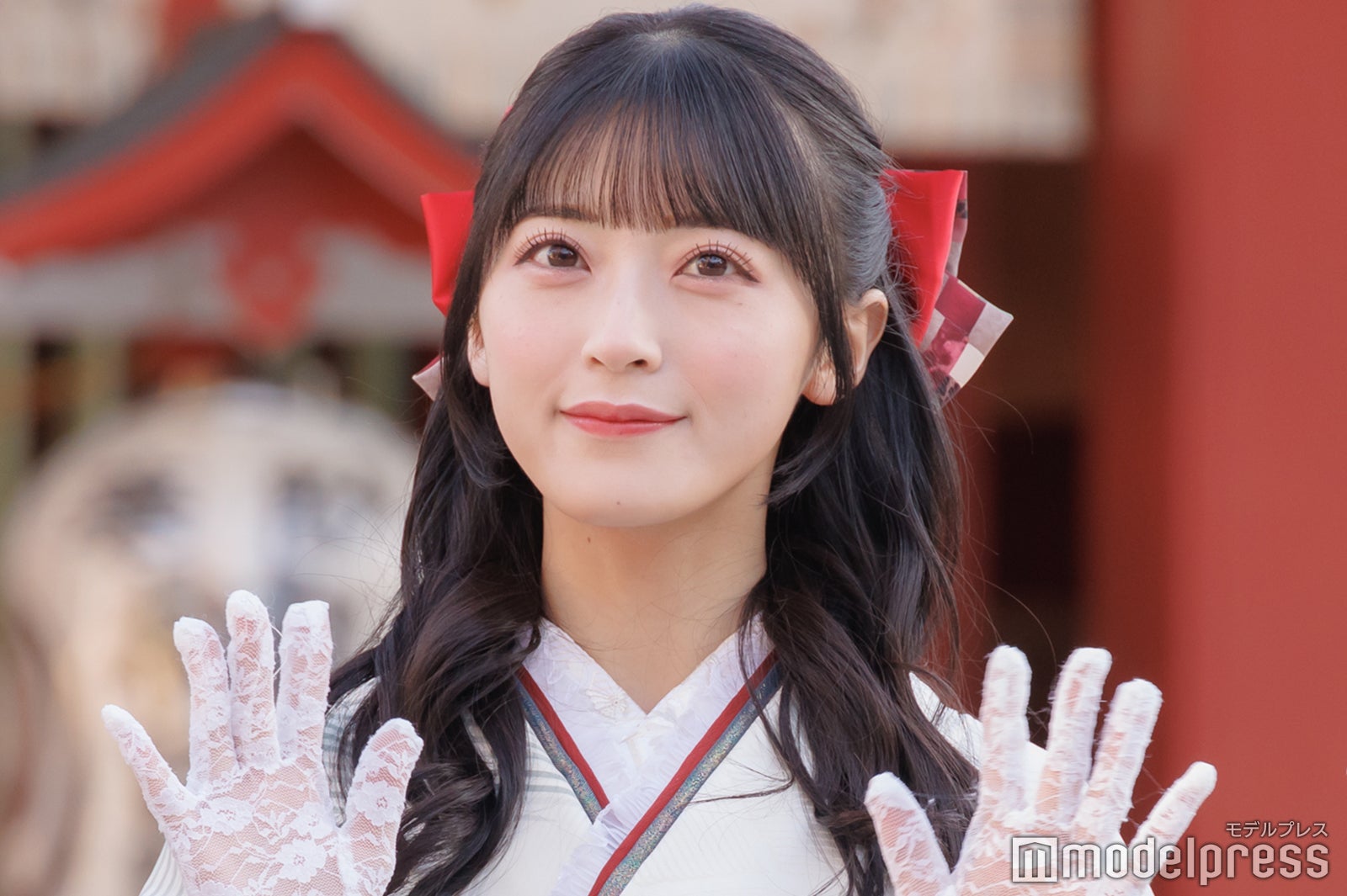 (画像9/13) AKB48佐藤綺星、美スタイル際立つチア衣装姿が話題「可愛すぎる」「腹筋バキバキ」 - モデルプレス