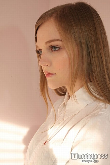 画像12 28 “リアルバービー人形”と世界中で話題の16歳美少女、日本上陸 モデルプレス