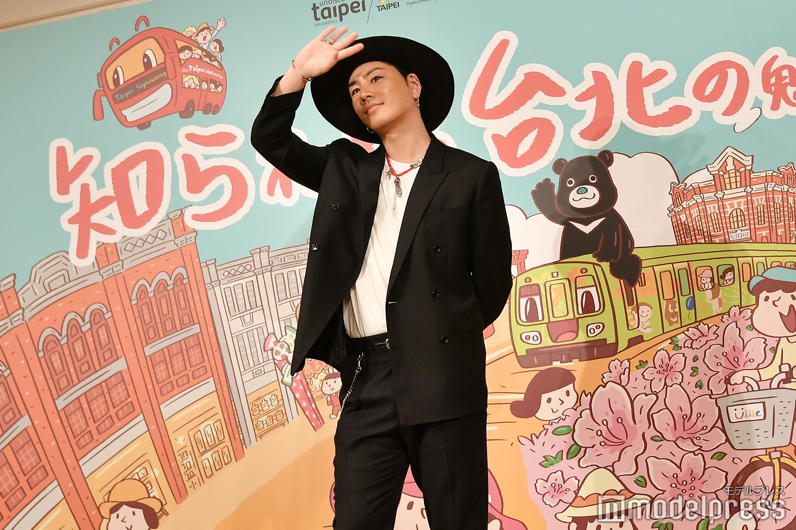 (画像34/44) 三代目JSB・OMI「産まれたてのムチムチ」幼少期ショット公開「どこか面影ある」「貴重」と反響 - モデルプレス