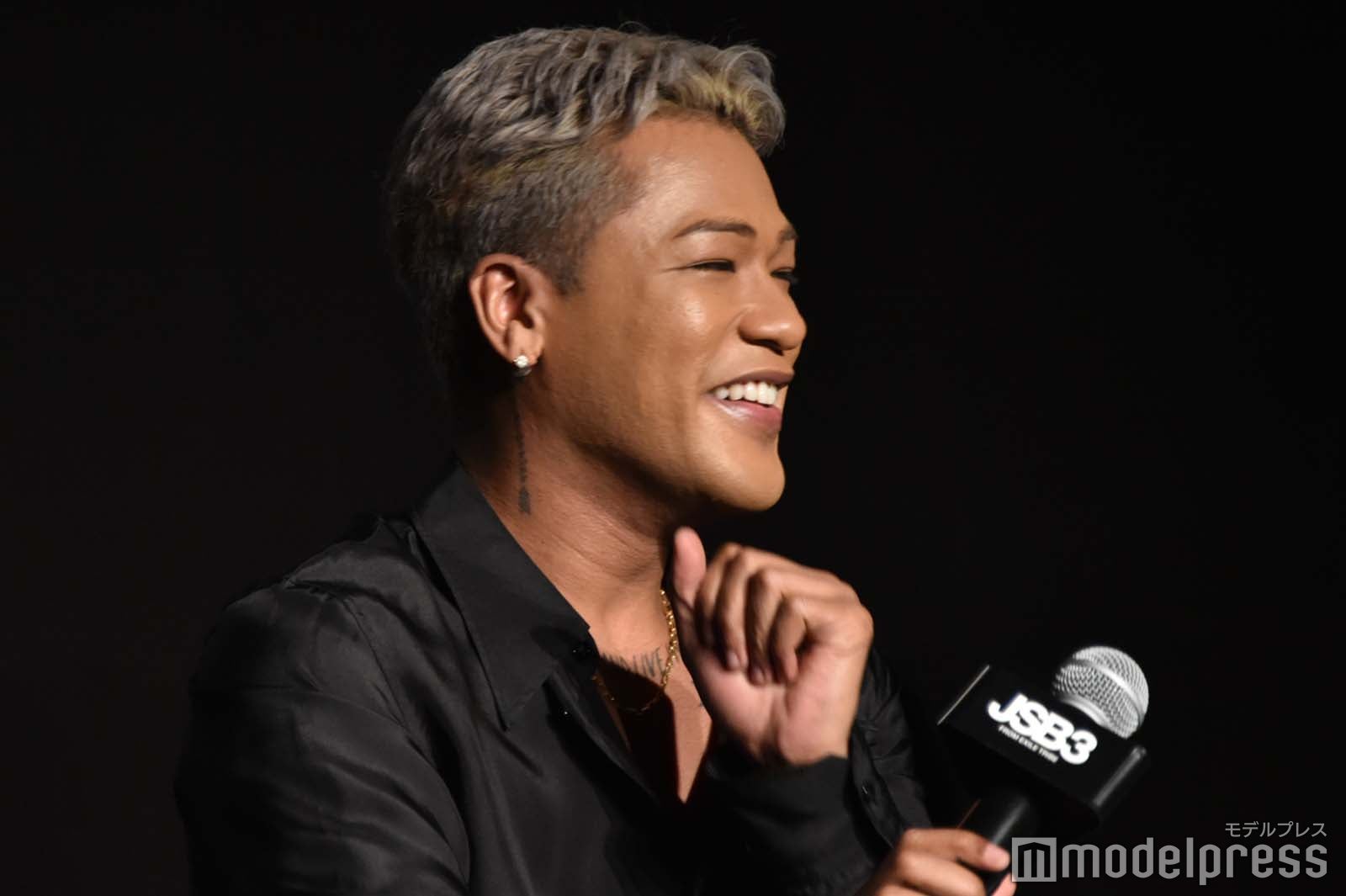 (画像31/48) 三代目JSB岩田剛典＆ELLY、グループ初のライブフィルム宣伝で混乱「前代未聞？」 - モデルプレス