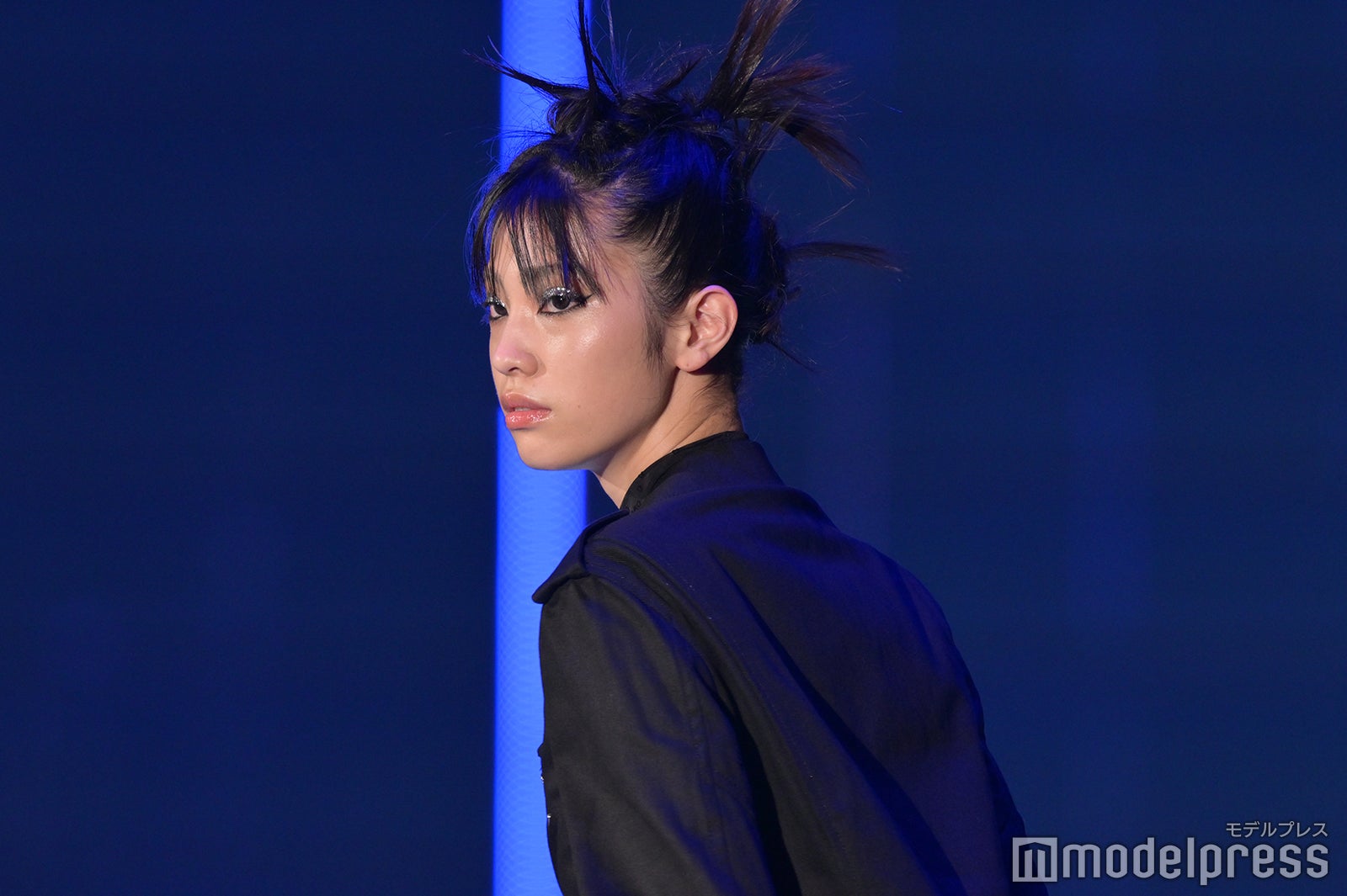 画像84 407 Kat Tun中丸雄一、念願の初tgc「fantasia」bgmにフラッグパフォーマンス「ラウールの先輩で~す