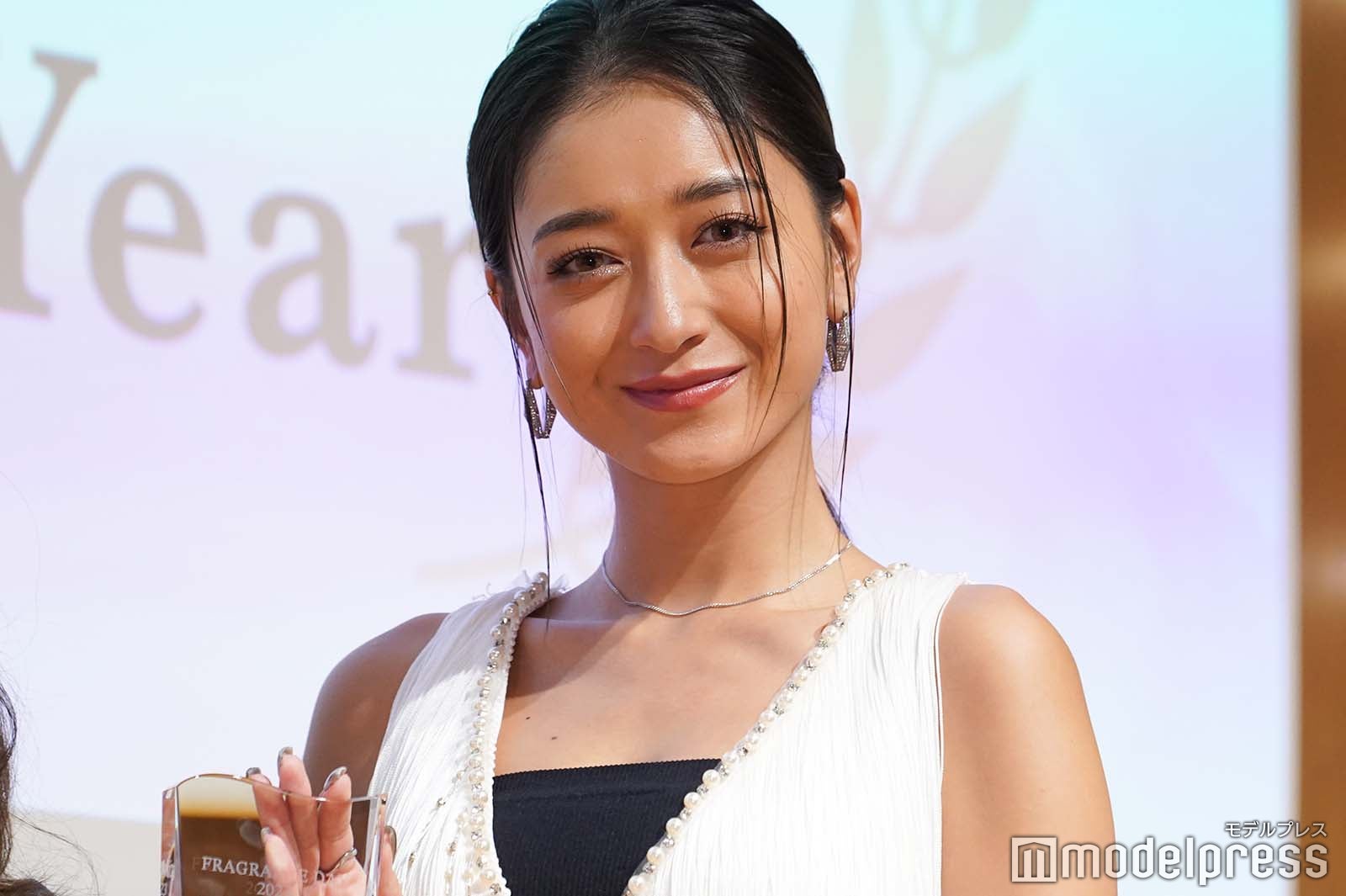画像20 76 みちょぱ、結婚披露宴で“人生初ボブ”に大胆イメチェン 夫・大倉士門らへサプライズ&密着ショット公開 モデルプレス