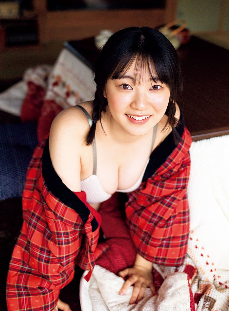 (画像6/16) #2i2天羽希、豊満バスト＆上目遣いにドキッ - モデルプレス