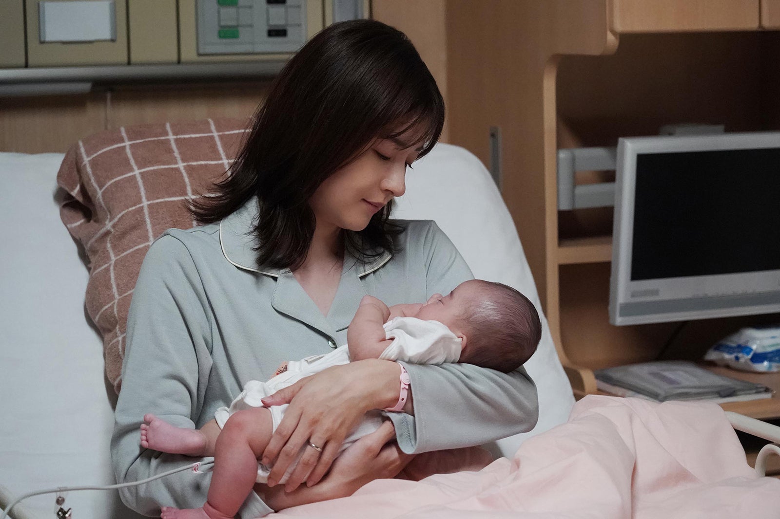 (画像2/4) 【わたしの宝物 第3話】美羽、宏樹に子どもの名前託す - モデルプレス