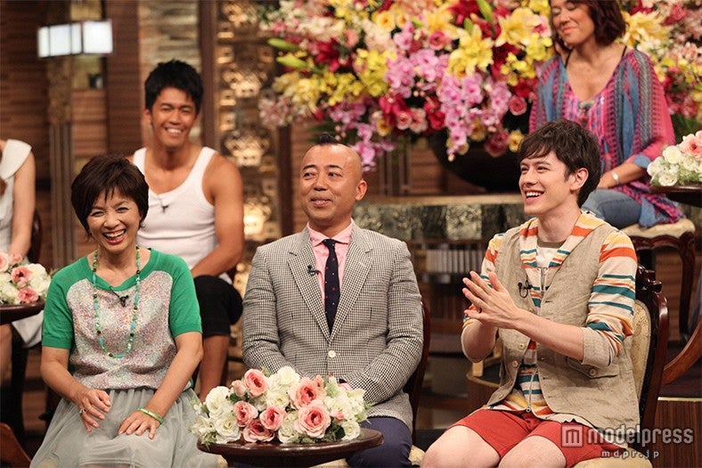 (画像4/4) “今話題のCM美女”が登場 注目度急上昇中の人気モデルが美の秘訣を明かす - モデルプレス