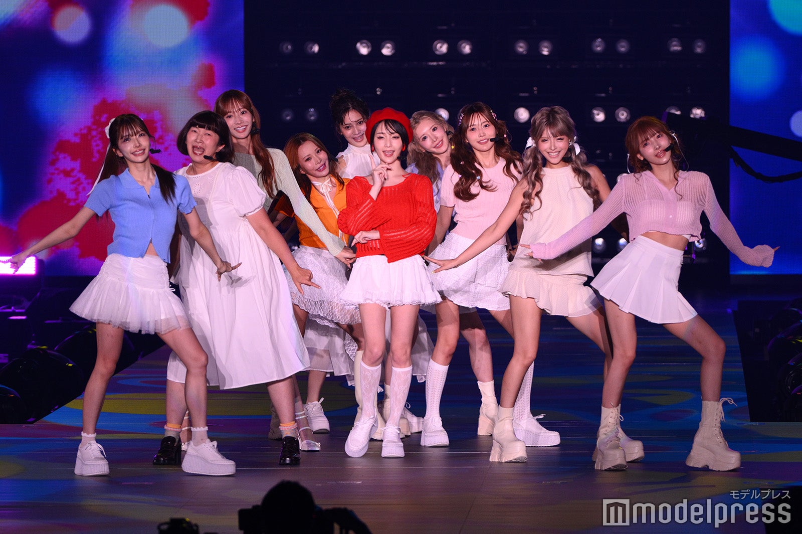 謎の美女グループ「CHANCE GALs」新メンバー初お披露目 きほもダンスステージ初挑戦で盛り上げる【関コレ2025A/W】 - モデルプレス