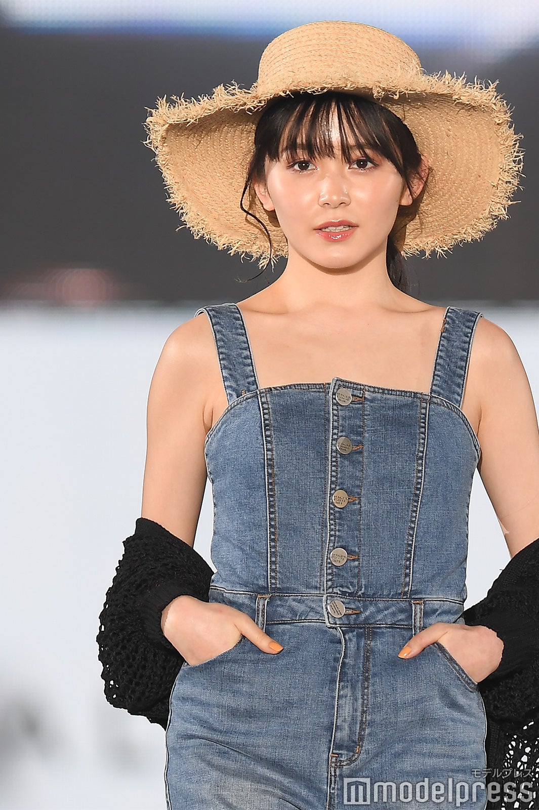画像9 11 “ティーンのカリスマ”久間田琳加、大胆露出 素肌×オールインワンで美肌輝く<関コレ2019s/s> モデルプレス