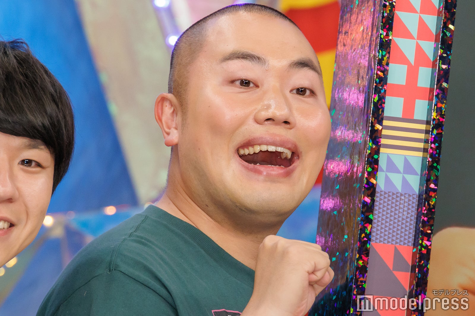 (画像54/65) 霜降り明星・粗品「FNS27時間テレビ」“危ない新企画”予告 優勝者に自腹で100万円「どうなるか分かりません」 - モデルプレス