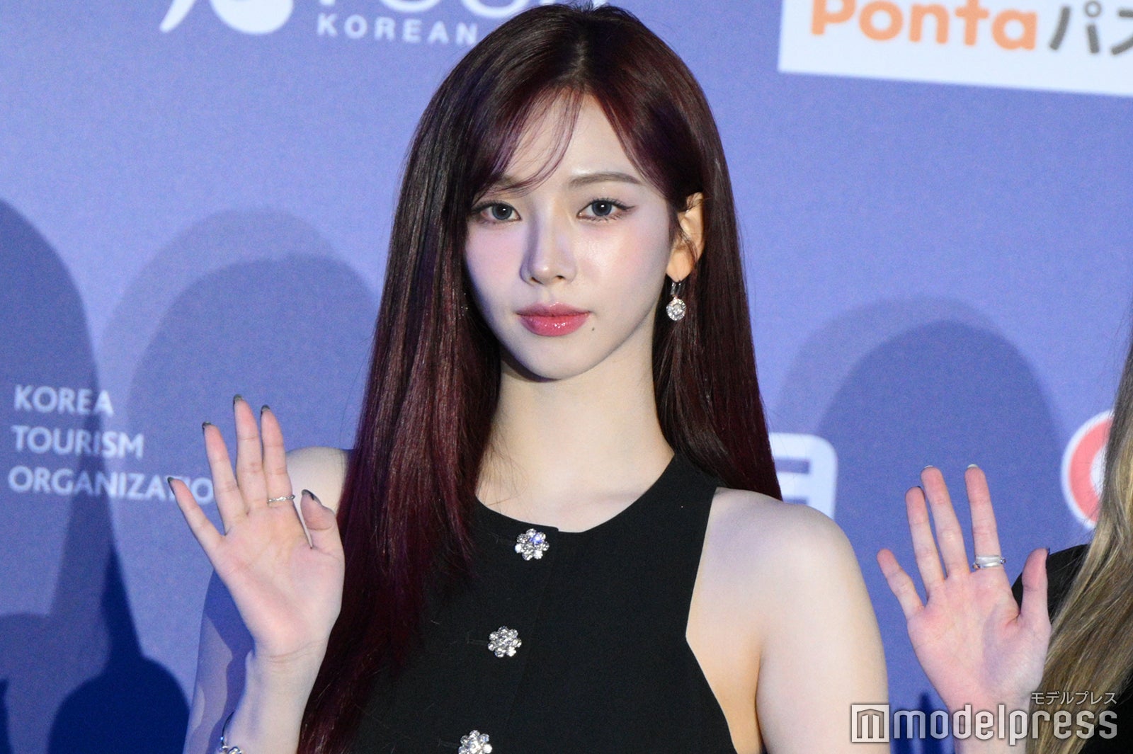 (画像5/13) aespaカリナ、へそ出しコーデで圧巻美くびれ披露「オフ感あふれてる」「見惚れた」の声 - モデルプレス