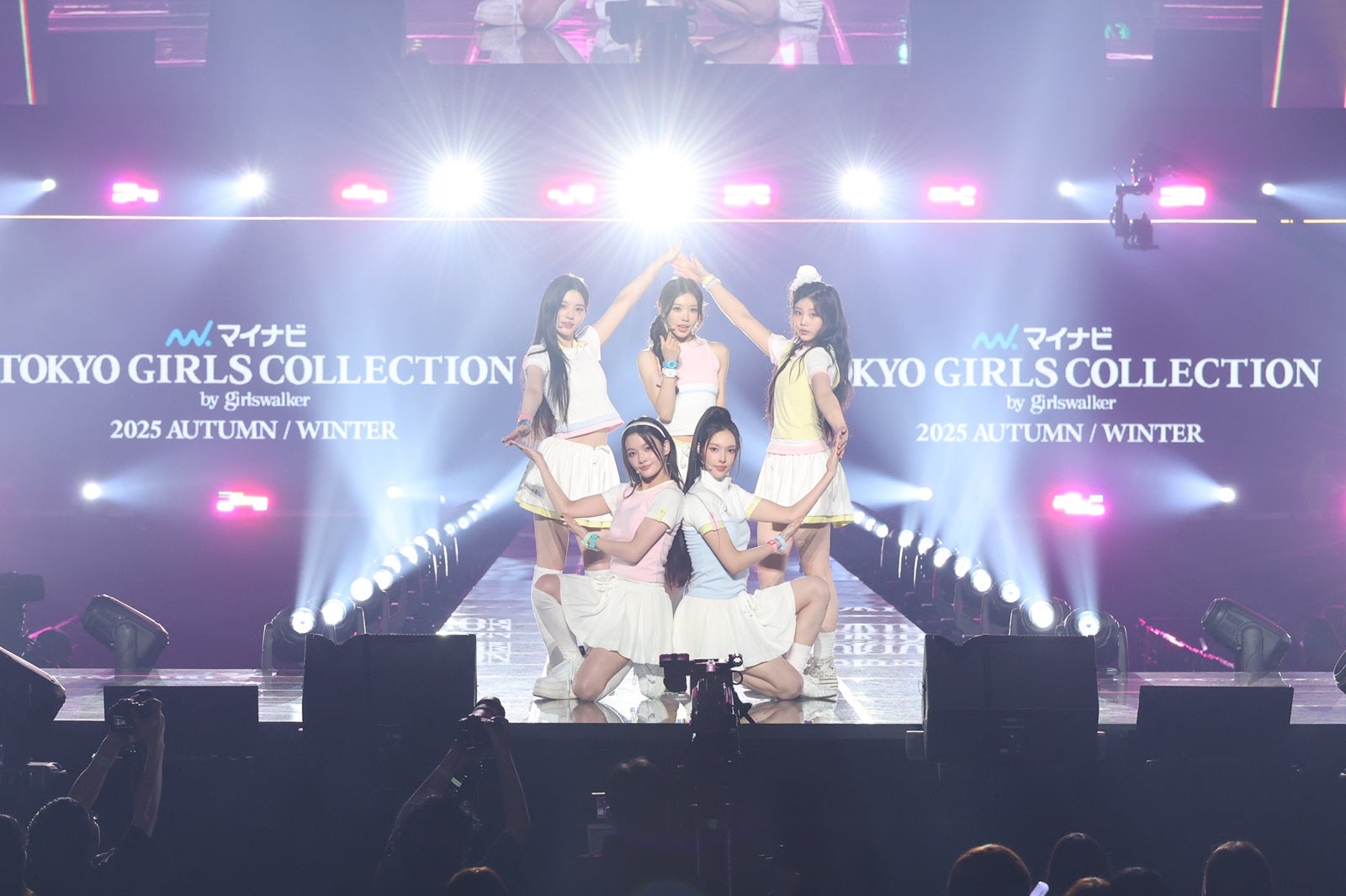 (画像6/9) ILLIT、マイナビTGC初登場で新曲「時よ止まれ」披露 MOKAが忘れられない仕事も明かす - モデルプレス