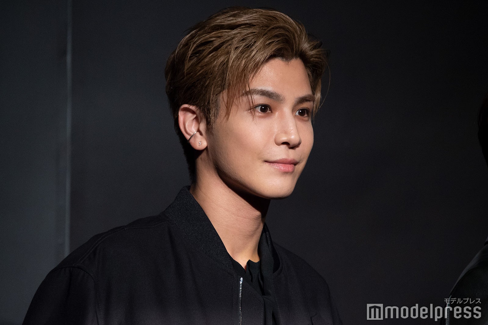 (画像1/48) 三代目JSB岩田剛典＆ELLY、グループ初のライブフィルム宣伝で混乱「前代未聞？」 - モデルプレス