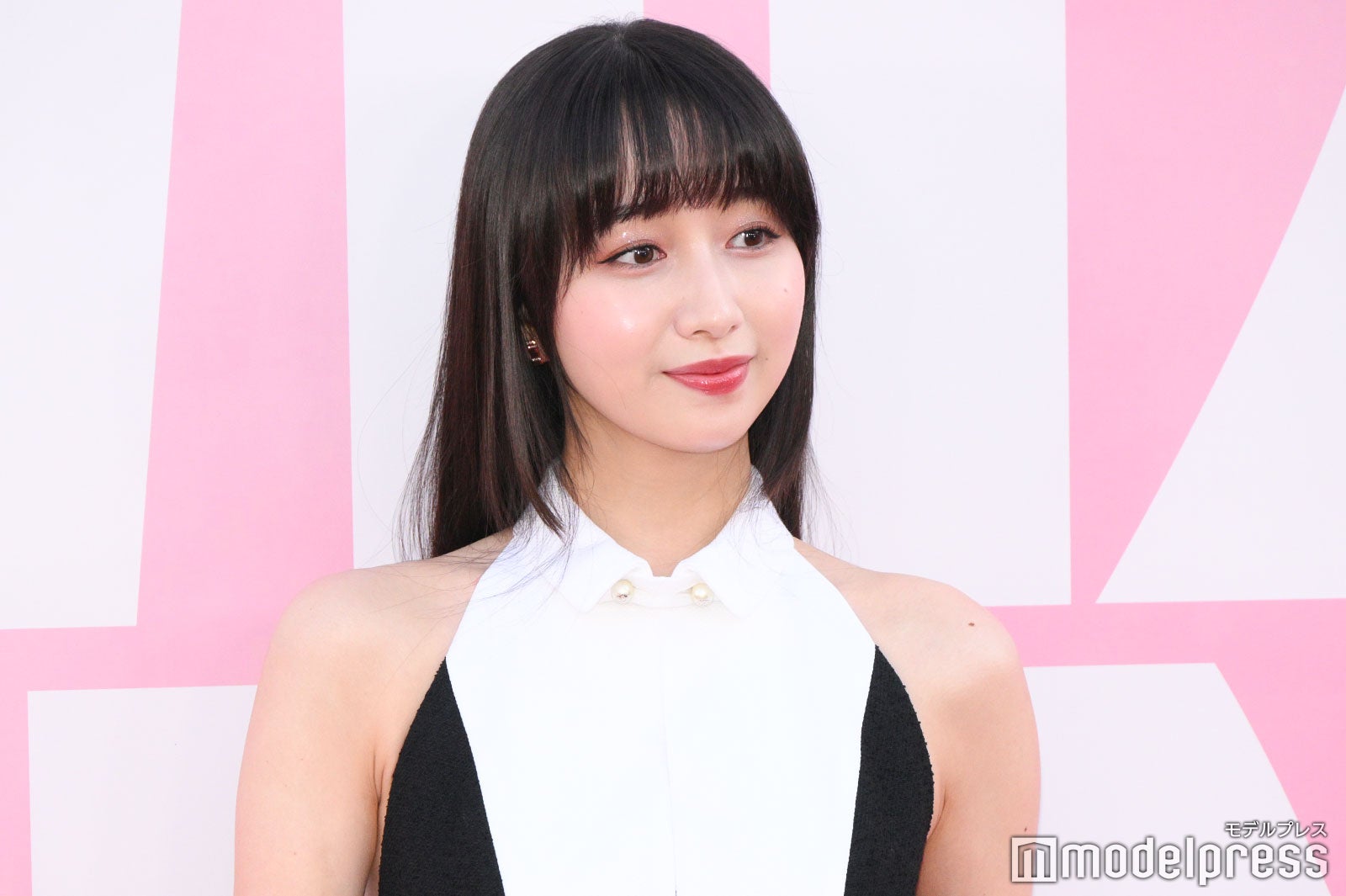 (画像26/31) Cocomi、ミニTから美ウエスト披露 私服ショットに「くびれ綺麗」「自然体で可愛い」の声 - モデルプレス