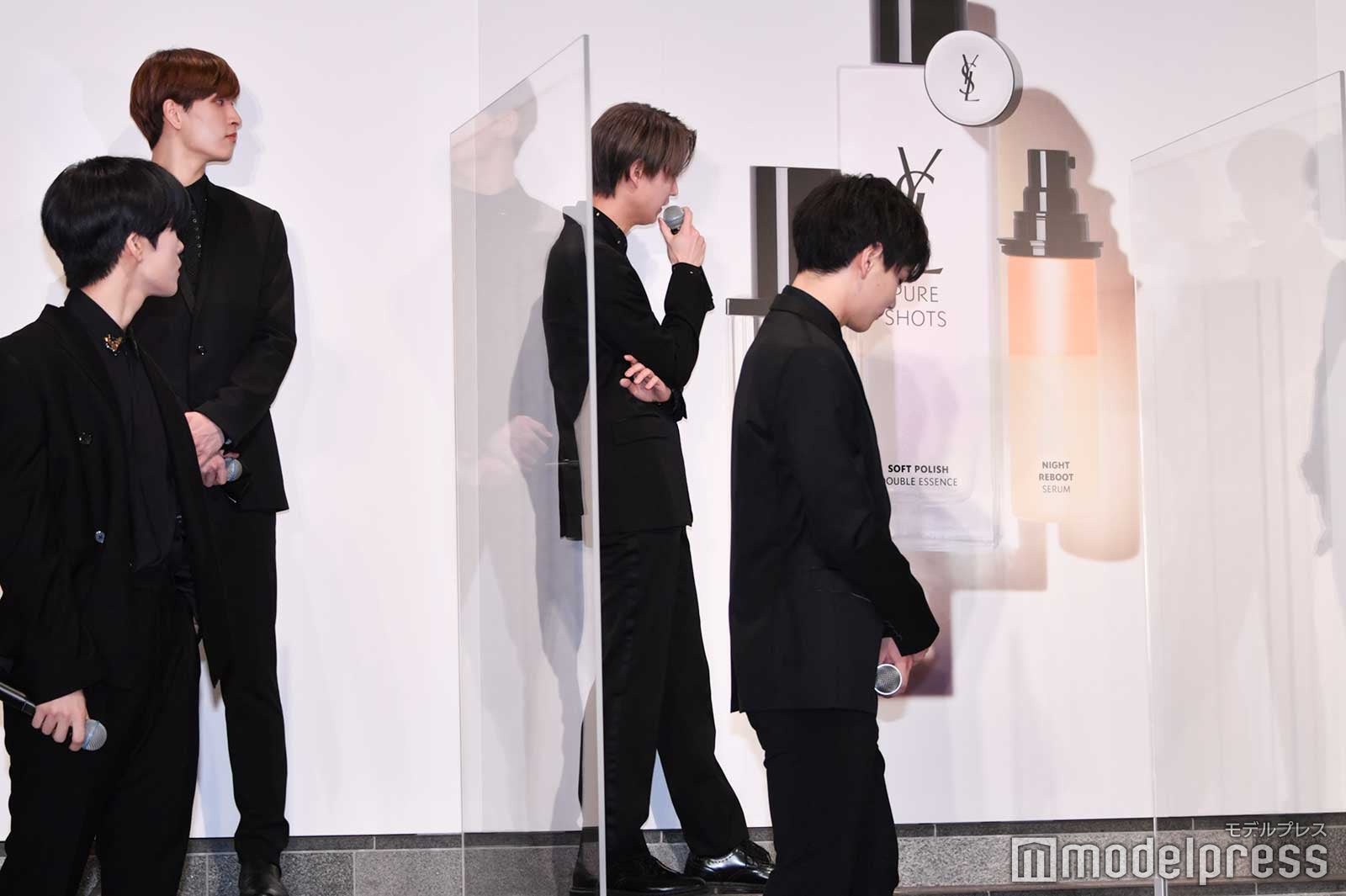 (画像61/91) JO1「YSL」とパートナーシップ締結 黒スーツ姿で登壇 - モデルプレス