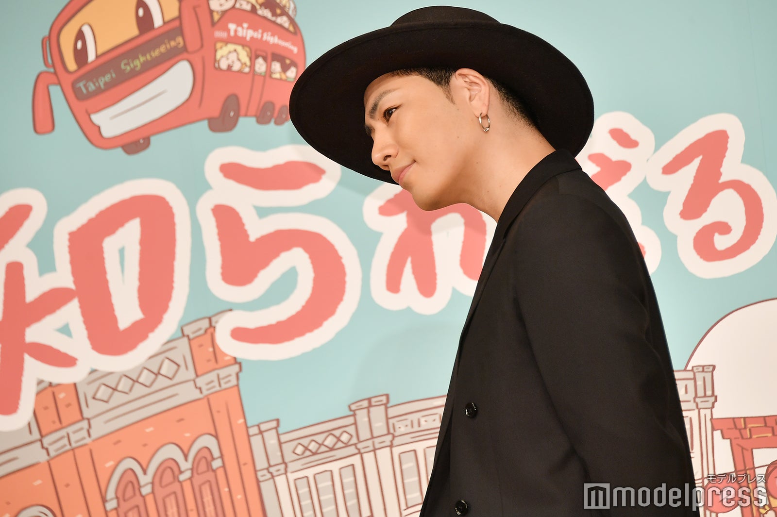 (画像33/44) 三代目JSB・OMI、赤ちゃん抱きかかえる2ショット公開「デレデレで可愛い」「パパ感がすごい」と興奮の声相次ぐ - モデルプレス