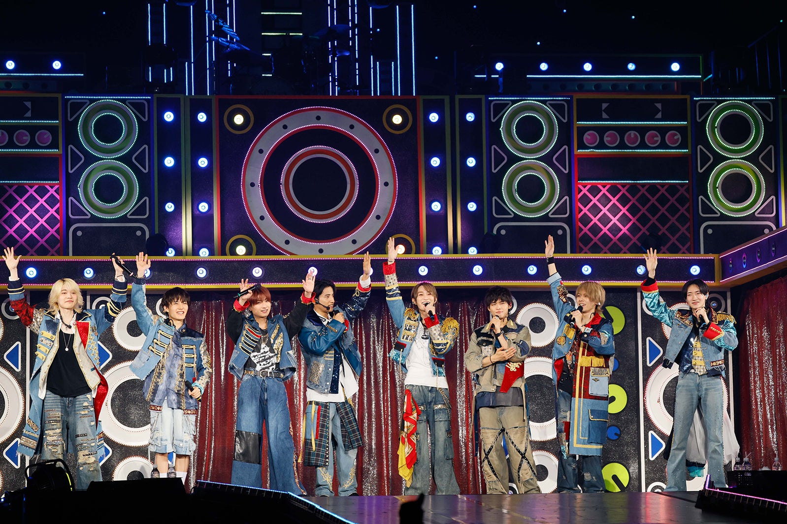 (画像4/6) “STARTO初の8人バンド”B&ZAI、初のアリーナ公演で約3万人動員 ダンス・アクロ・ローラーでも個性放つ【B&ZAI LIVE 2025 First Beat】 - モデルプレス