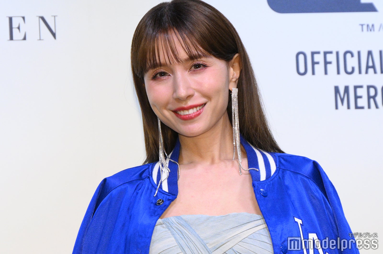 (画像10/11) May J.、美脚際立つミニスカコーデでXGのライブへ「ギャルっぽくて可愛い」「感想にリスペクトを感じます」の声 - モデルプレス