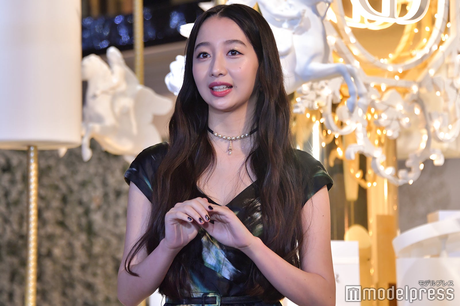 (画像46/50) Cocomi、Koki,から頬にキス？「我を失いかけた妹」密着動画＆幼少期2ショット公開 - モデルプレス